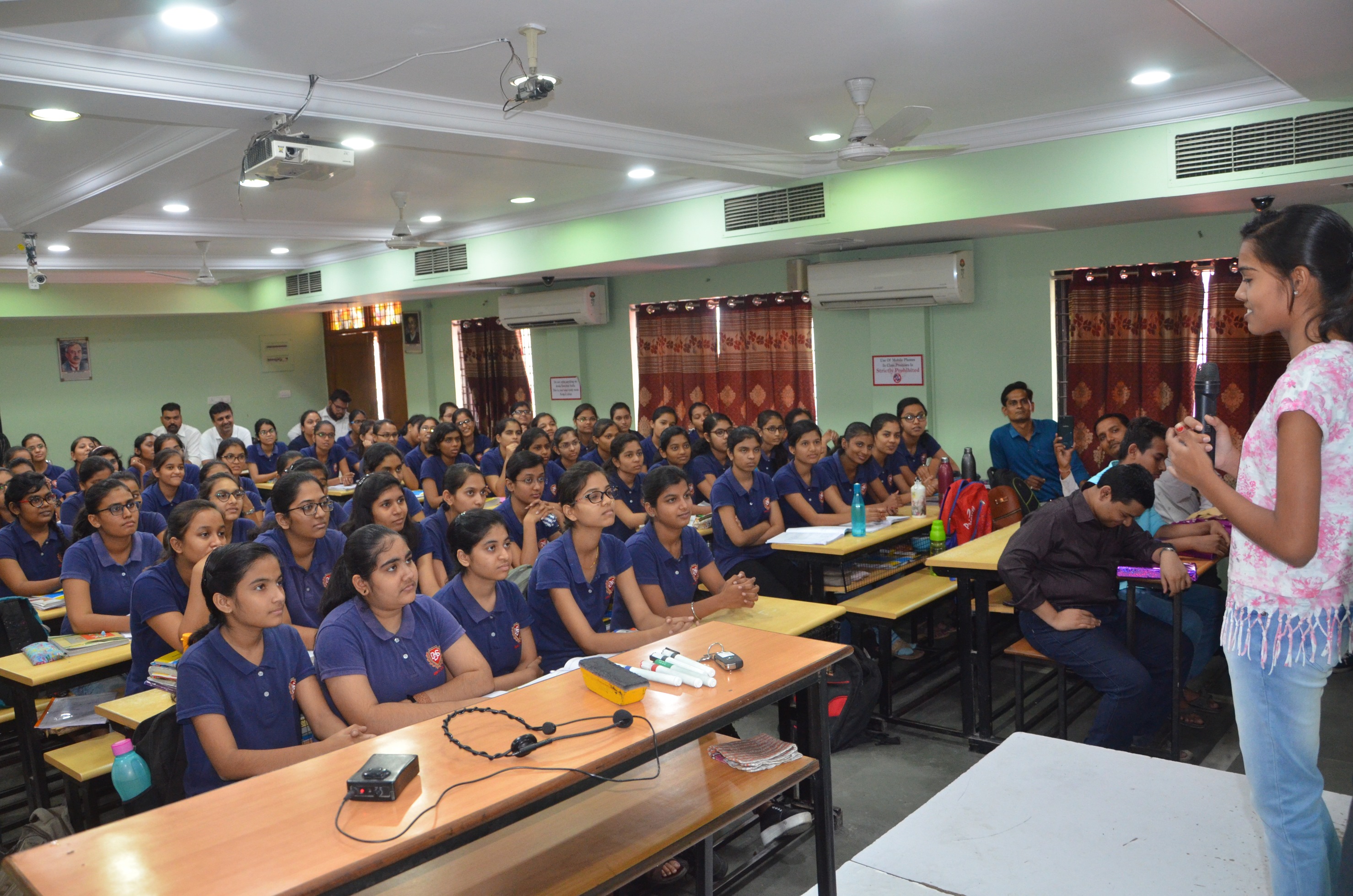 Events At Best Coaching Classes For NEET, IIT JEE | DDS Academy